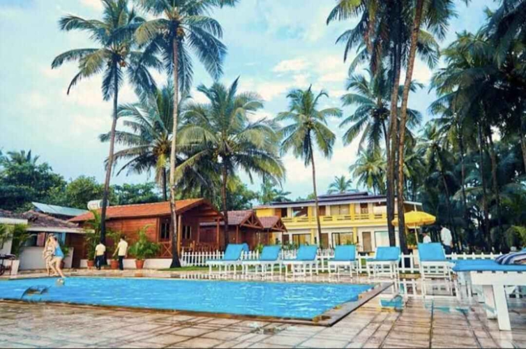 Ashwem Beach - How To Reach, Best Time & Tips | All About Goa