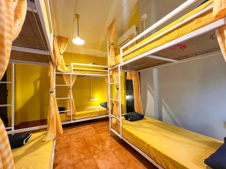 Whoopers Hostel Goa | In Palolem & Ajuna | All About Goa