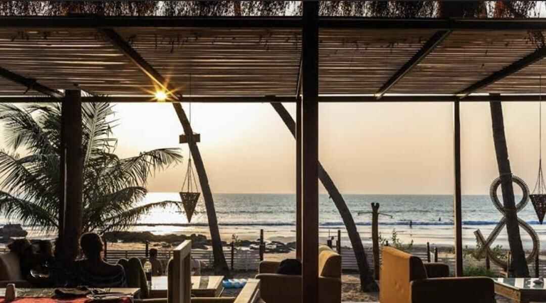 Vagator Beach - How To Reach, Best Time & Tips | All About Goa