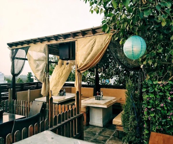 18 Best Private Cabin Restaurants And Cafes In Agra