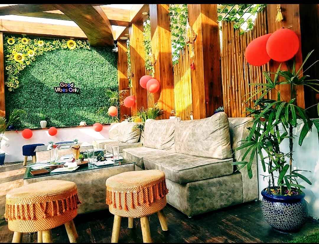 8 Best Private Cabin Cafe And Restaurant For Couples In Aligarh