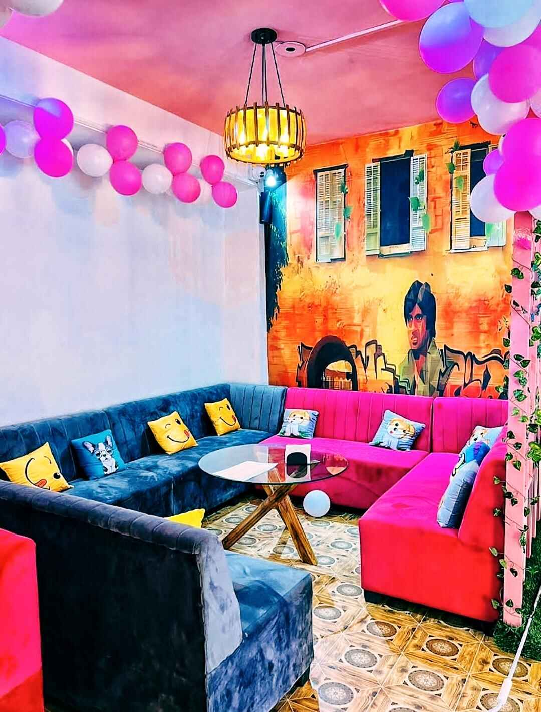 8 Best Private Cabin Cafe And Restaurant For Couples In Aligarh