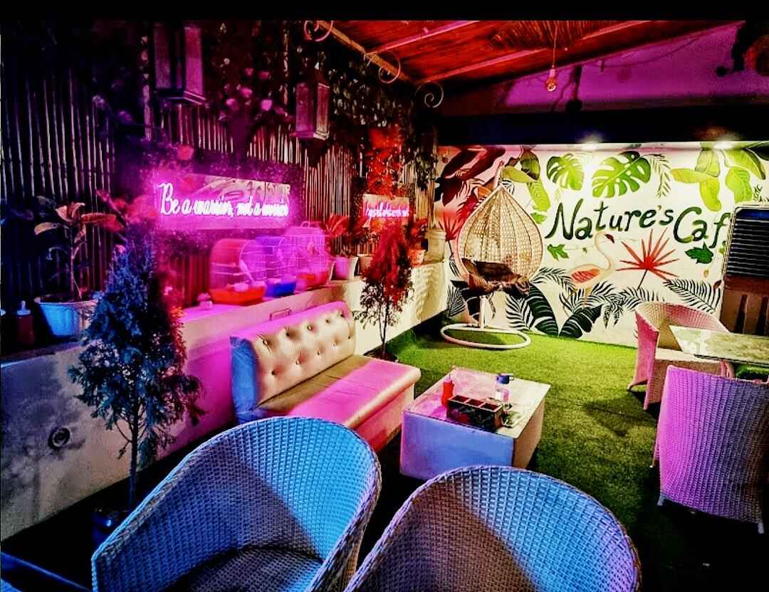 8 Best Private Cabin Cafe And Restaurant For Couples In Aligarh