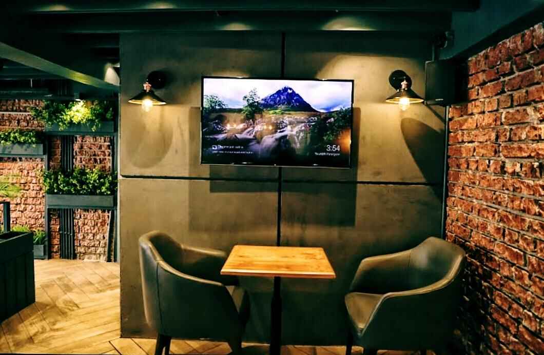 8 Best Private Cabin Cafe And Restaurant For Couples In Aligarh