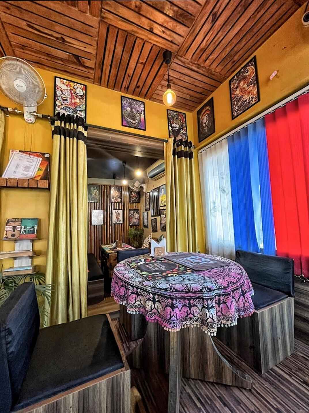 15 Best Private Cabin Cafe And Restaurant For Couples In Guwahati