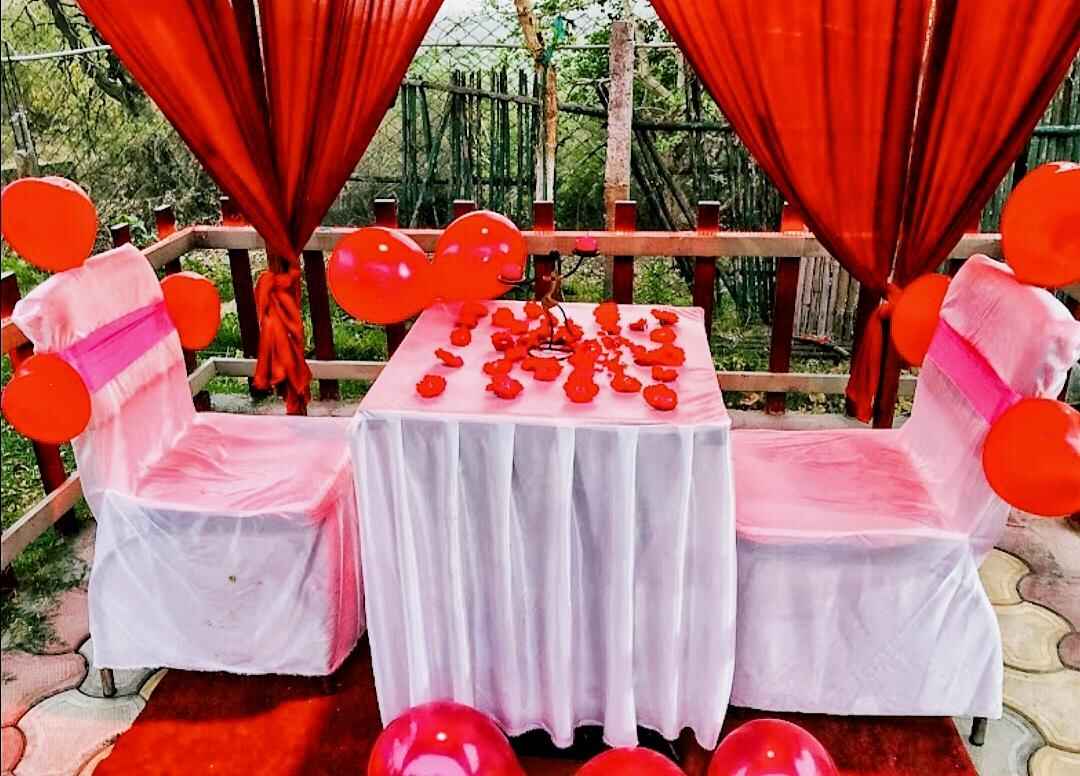 13 Best Private Cabin Cafe And Restaurant For Couples In Gwalior