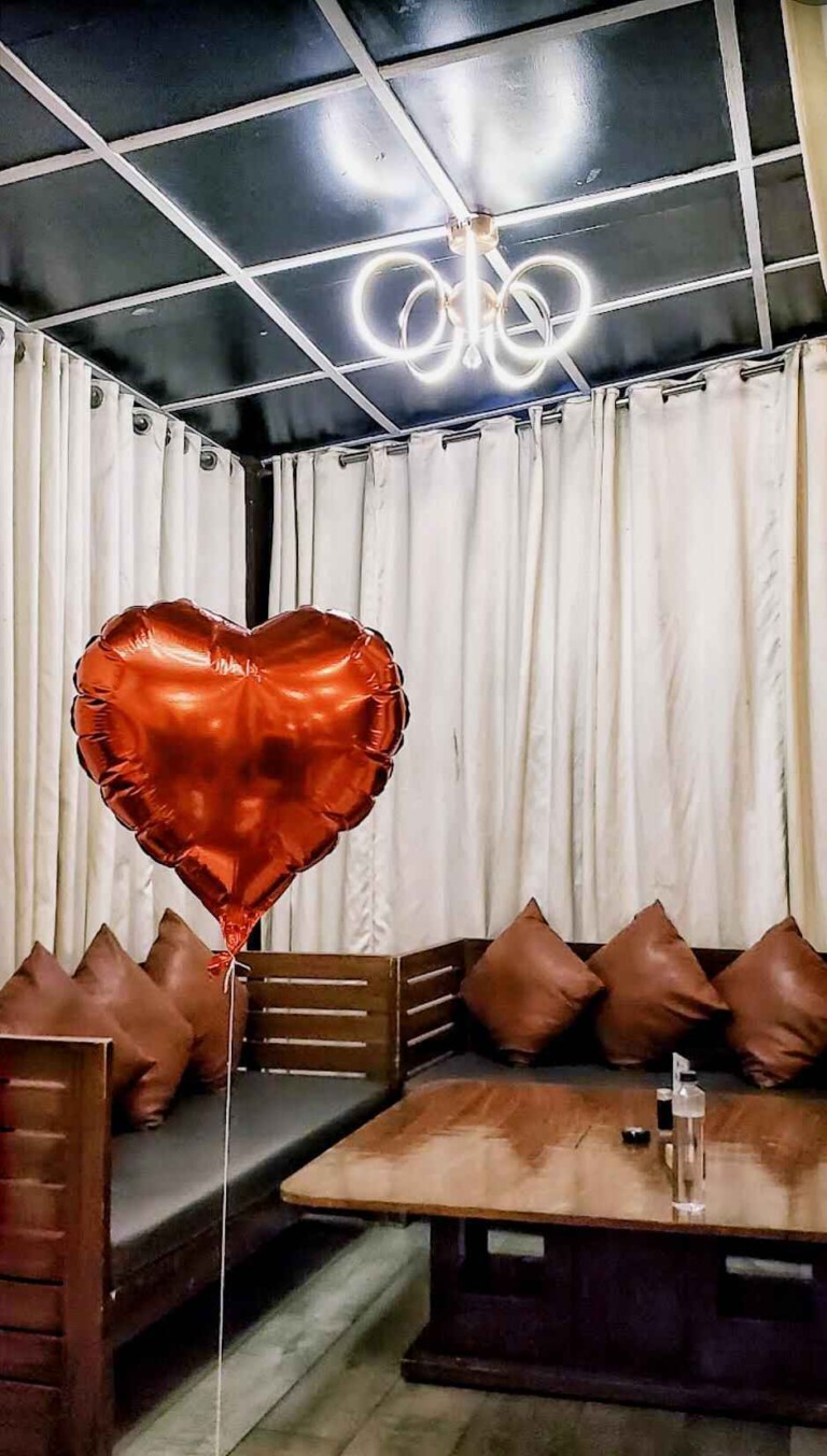 16 Best Private Cabin Cafe And Restaurant For Couples In Indore