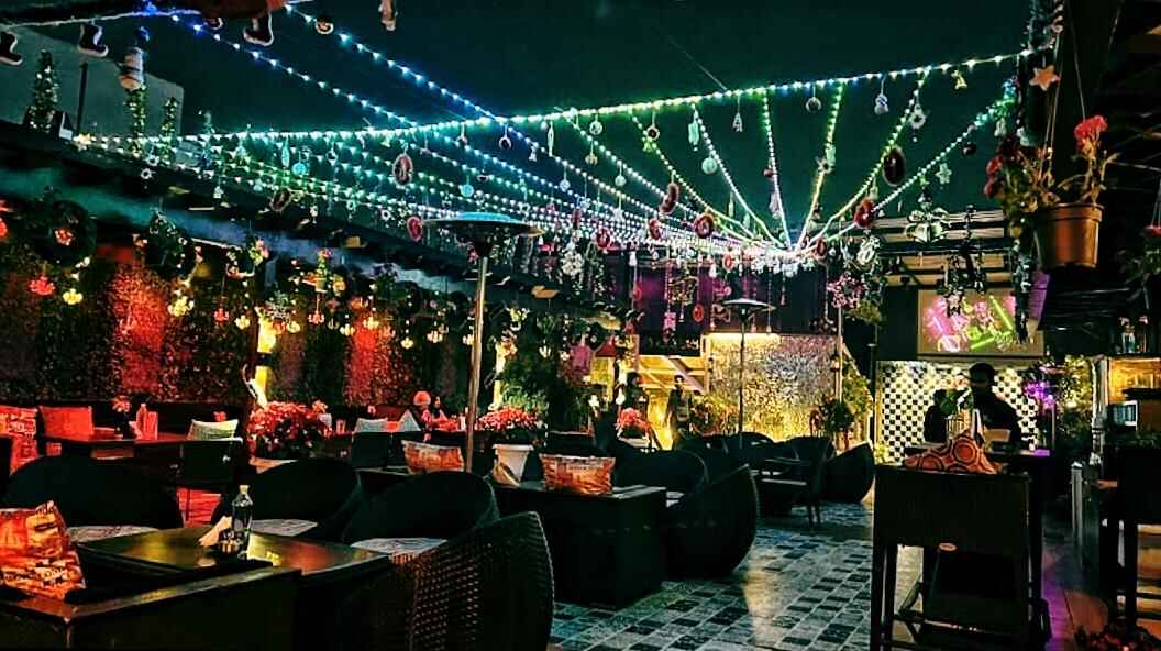 16 Best Private Cabin Cafe And Restaurant For Couples In Lucknow