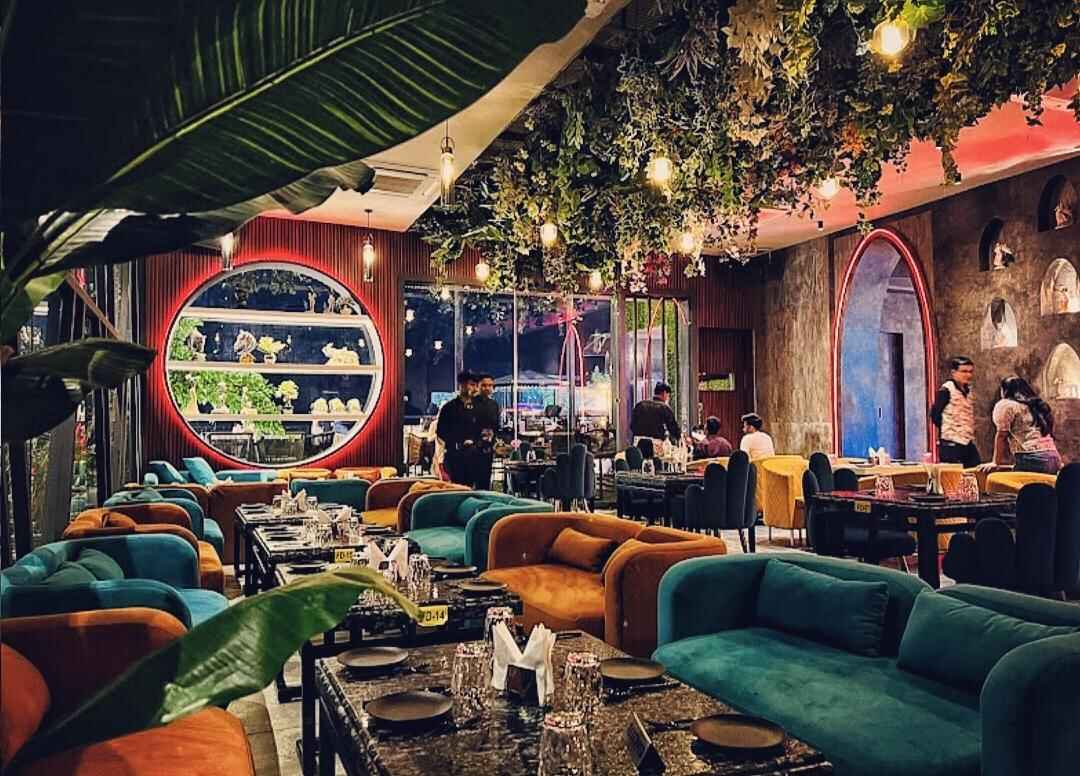 8 Best Private Cabin Cafe And Restaurant For Couples In Mathura