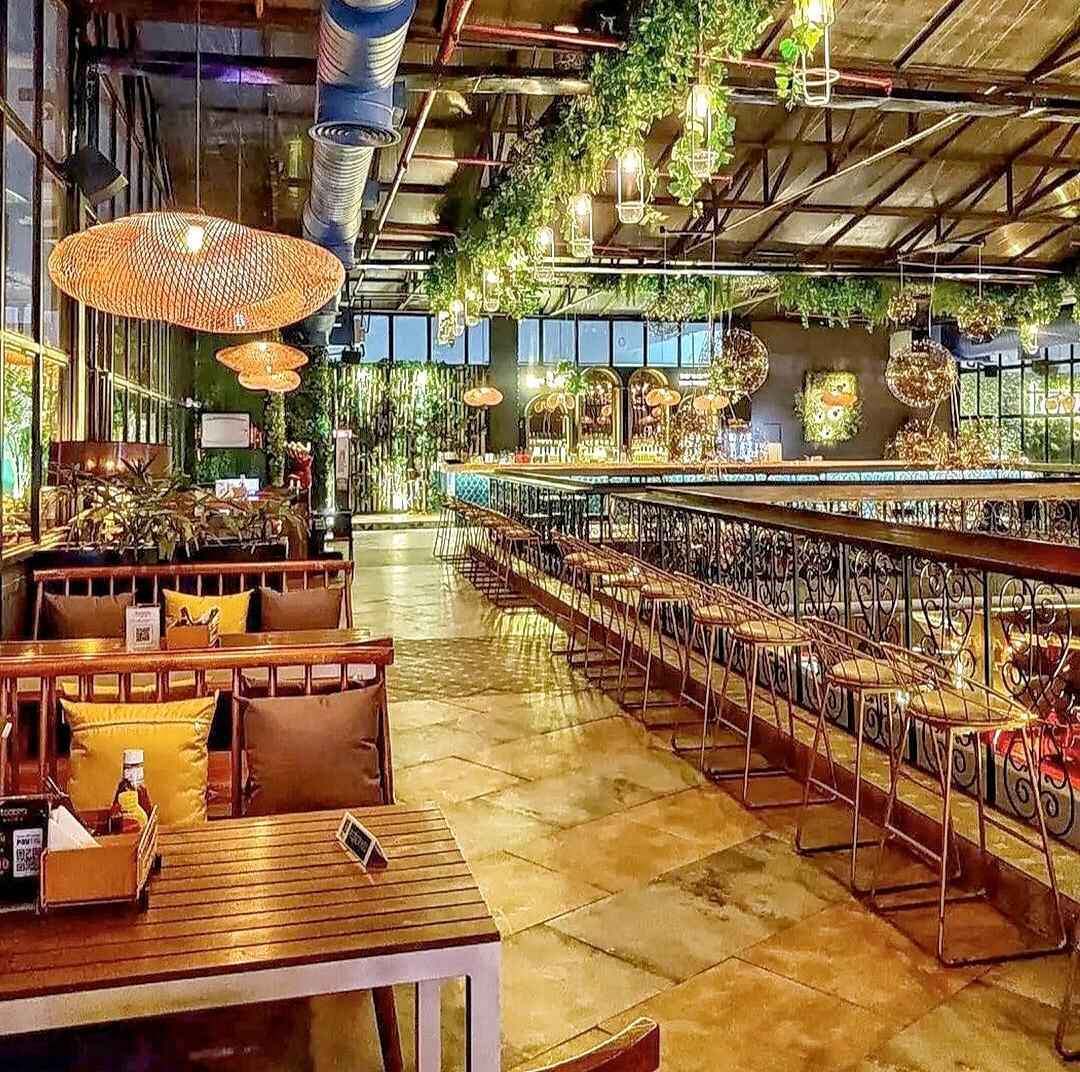 12 Best Private Cabin Cafe And Restaurant For Couples In Noida