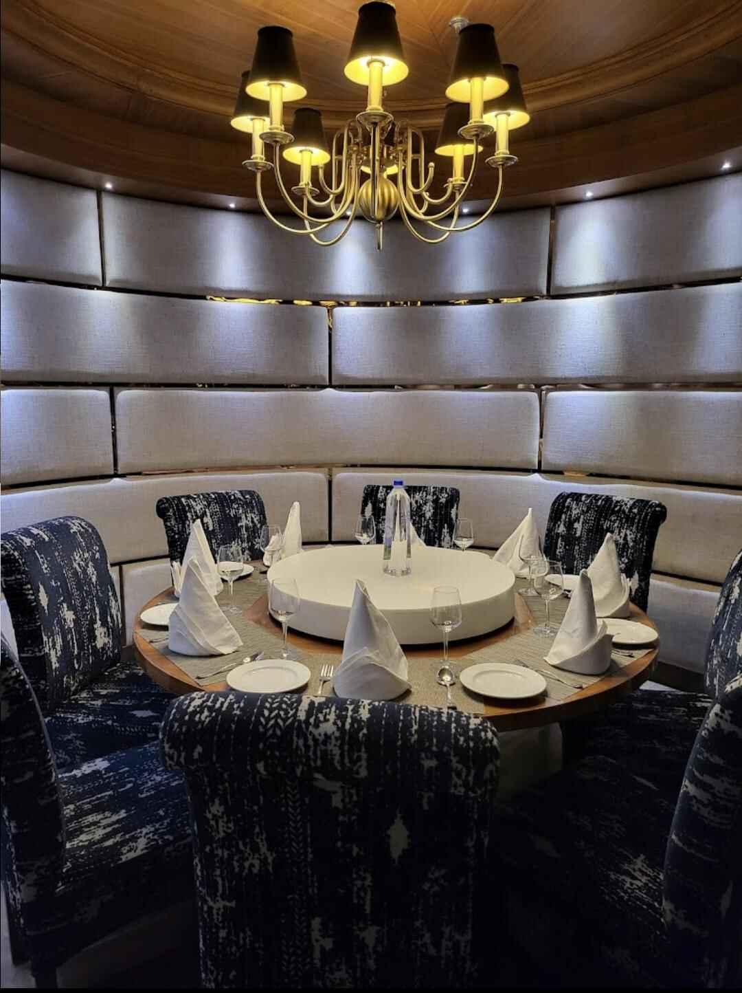 12 Best Private Cabin Cafe And Restaurant For Couples In Noida