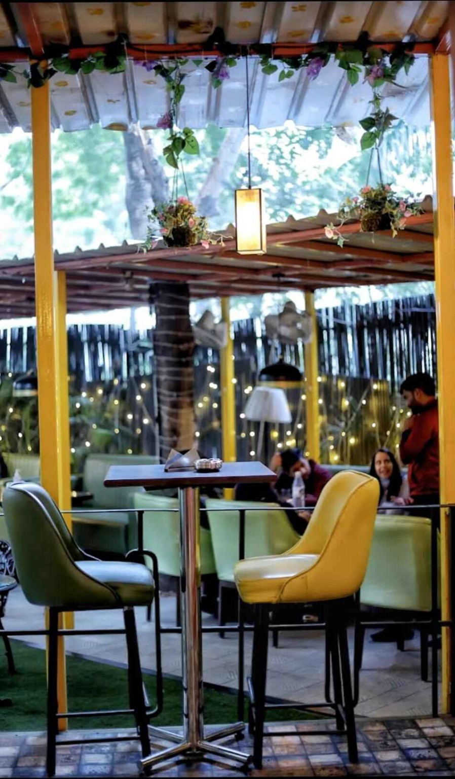 12 Best Private Cabin Cafe And Restaurant For Couples In Noida