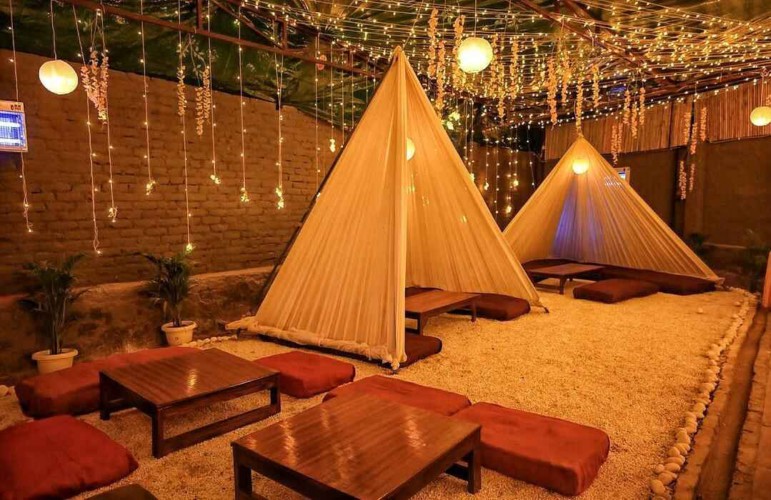 12 Best Private Cabin Cafe And Restaurant For Couples In Noida