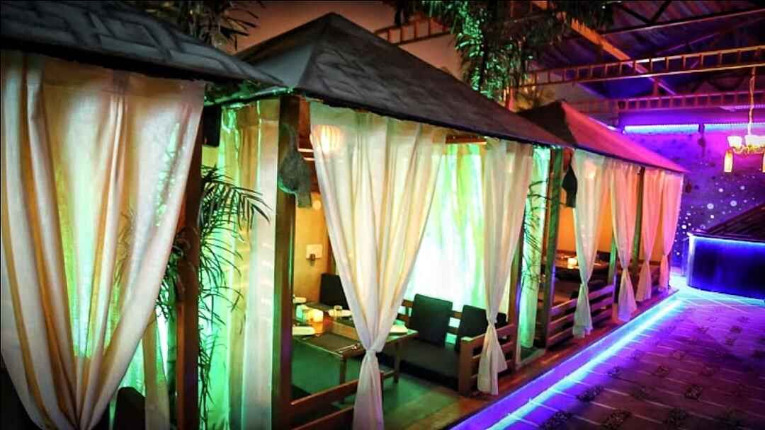 14 Best Private Cabin Cafe And Restaurant For Couples In Pune