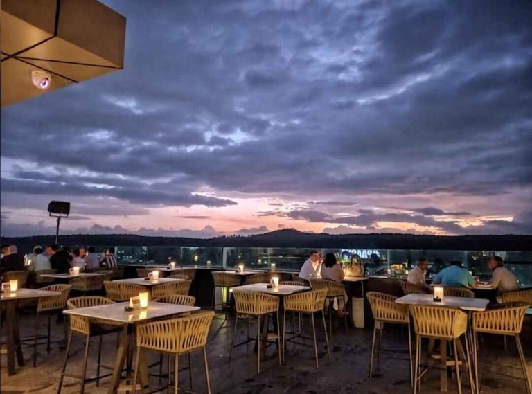 14 Best Private Cabin Cafe And Restaurant For Couples In Pune