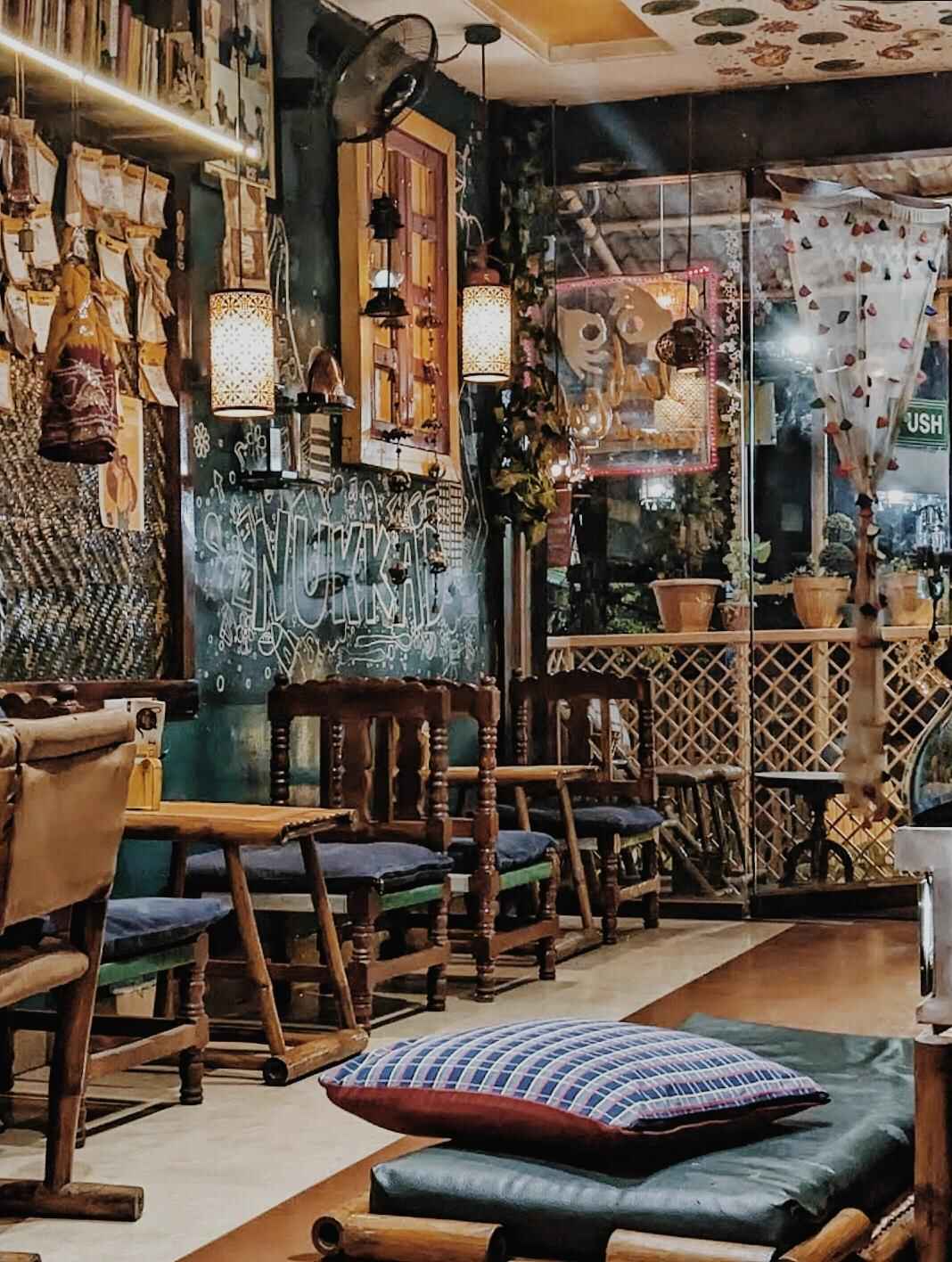 13 Best Private Cabin Cafe And Restaurant For Couples In Raipur