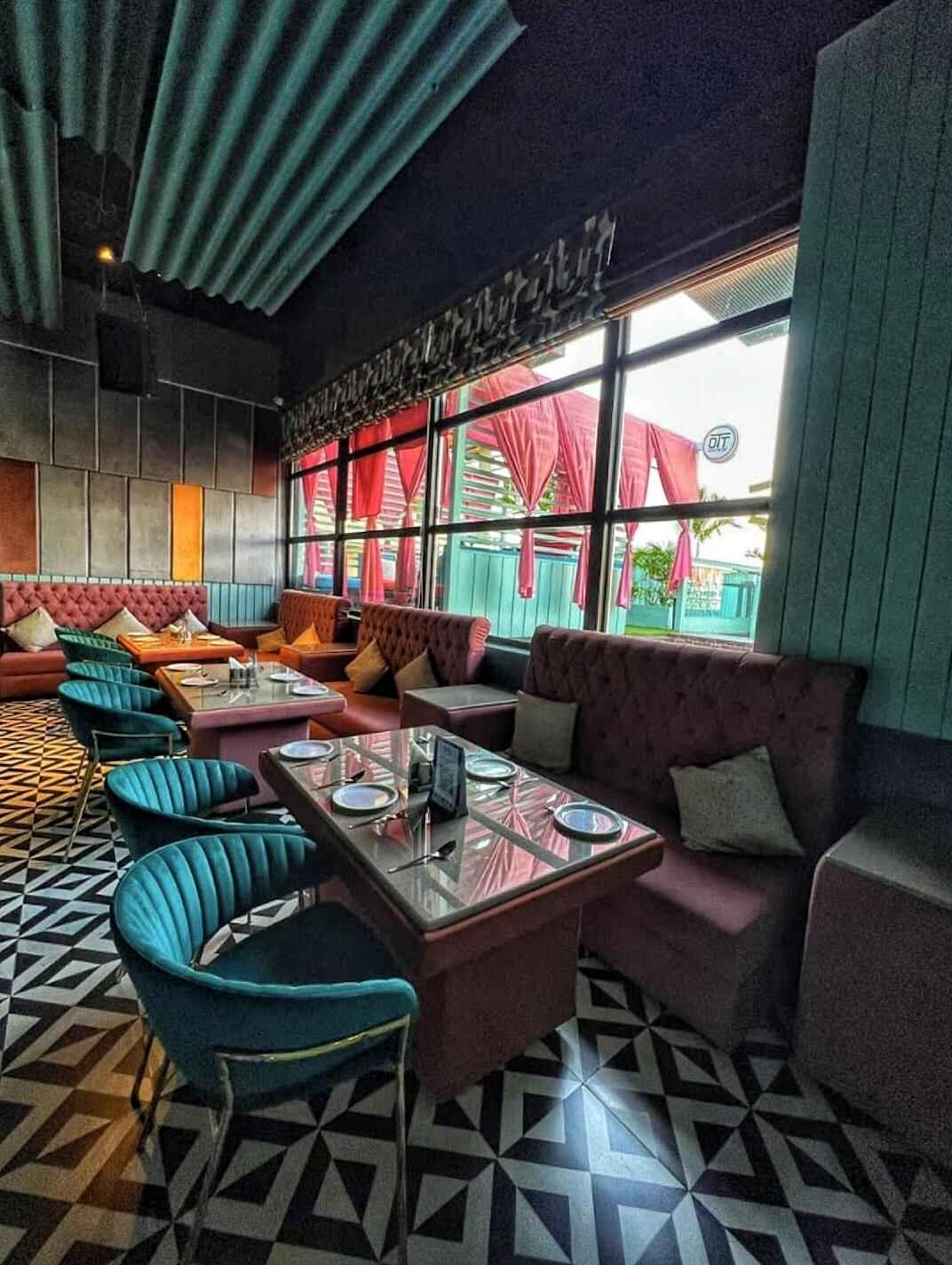 13 Best Private Cabin Cafe And Restaurant For Couples In Raipur