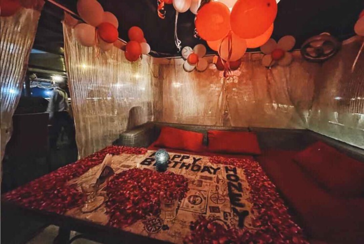 15 Best Private Cabin Cafe And Restaurant For Couples In Surat