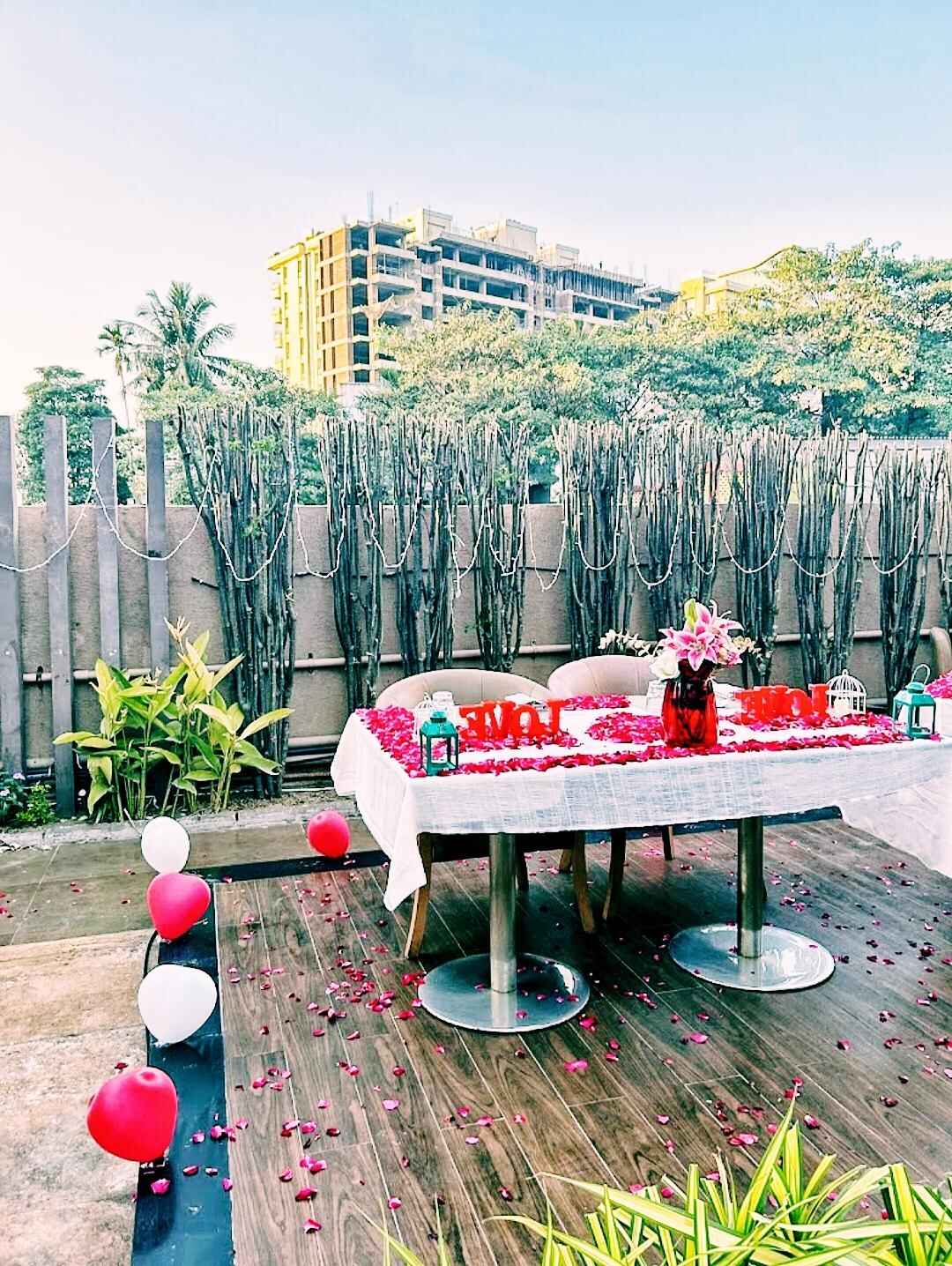 15 Best Private Cabin Cafe And Restaurant For Couples In Surat