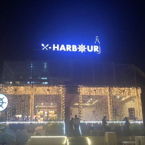 Top 10 Famous Pubs In Goa With Prices