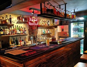 Top 10 Famous Pubs In Goa With Prices