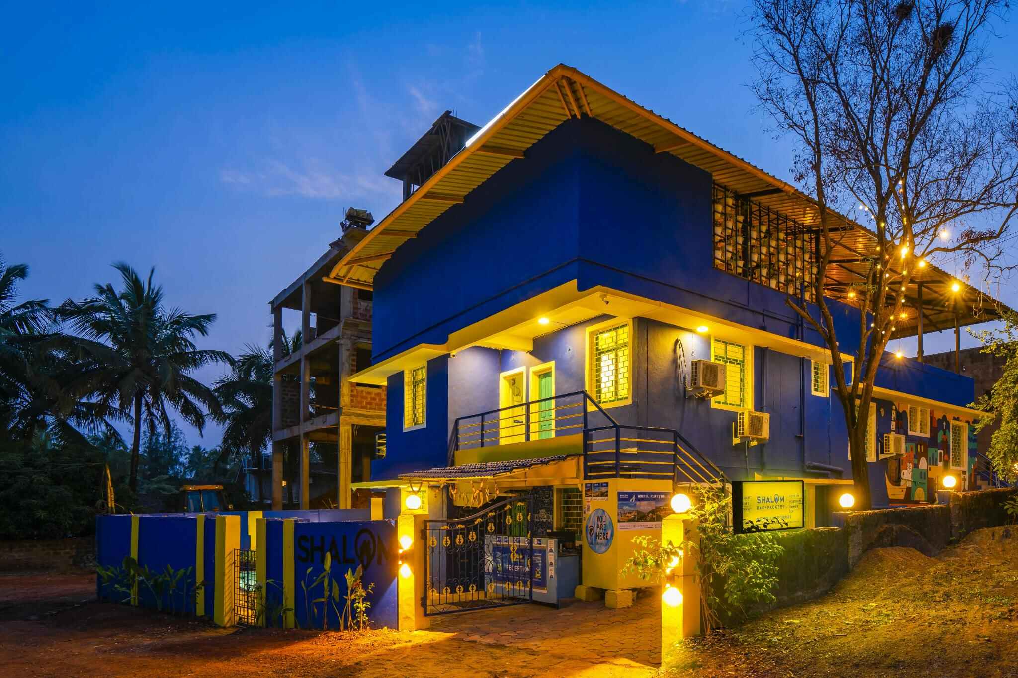 Top 8 Beachside Hostel Goa | All About Goa