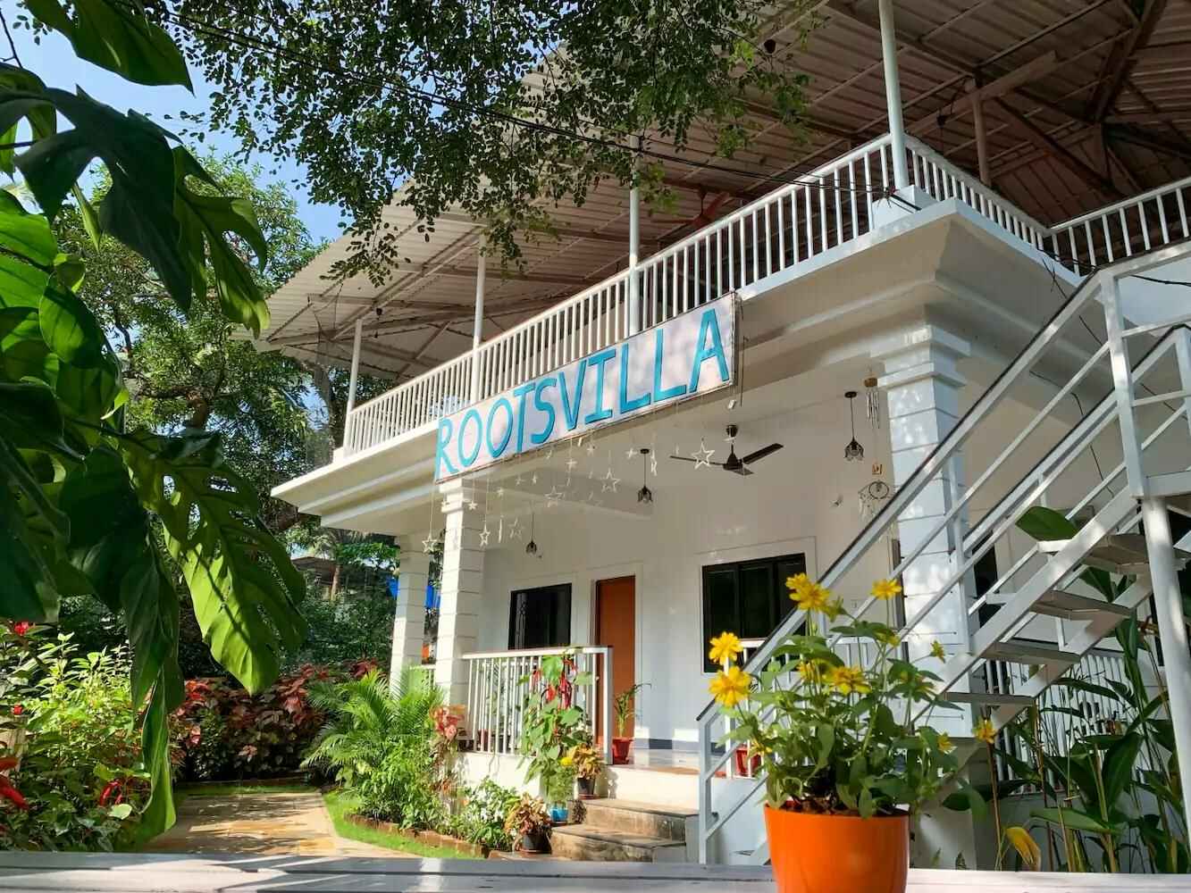 Top 6 Party Hostel In Goa | All About Goa