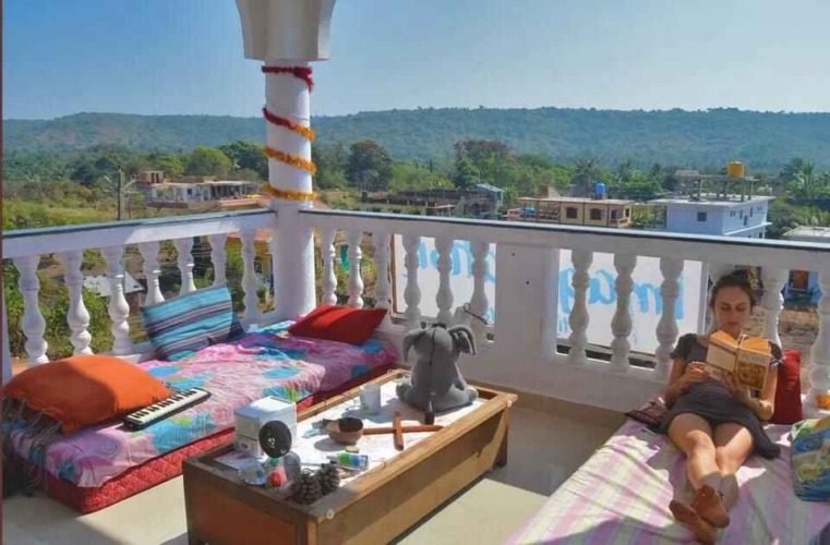 Top 8 Cheap Hostels In Goa - Under 500 | All About Goa