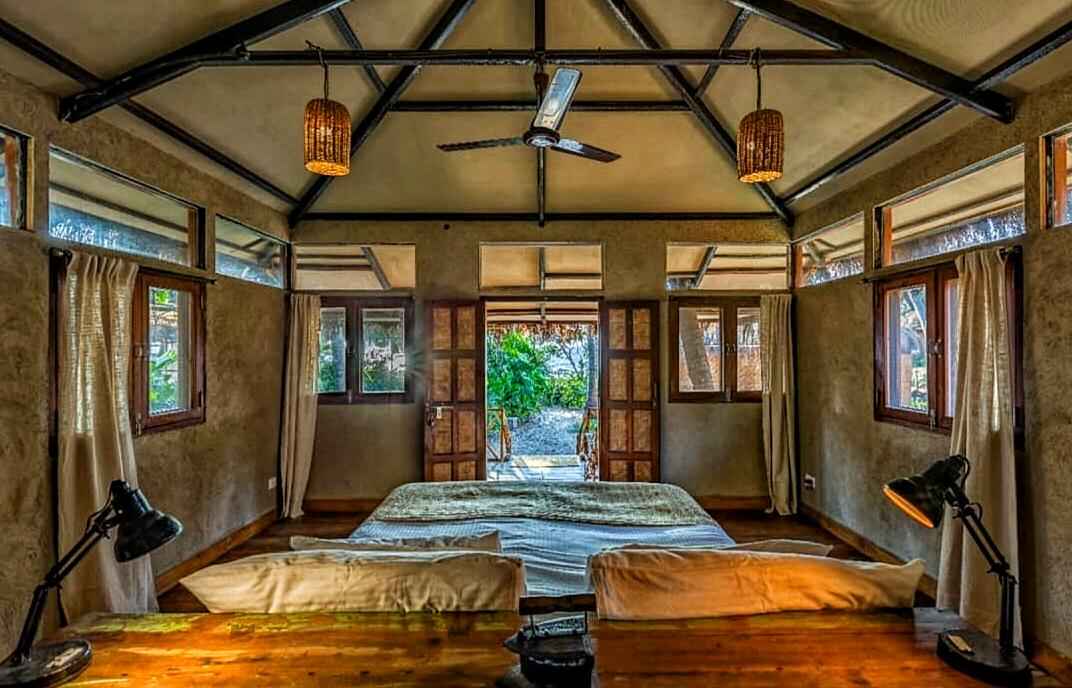 Top 8 Romantic Resorts In Goa For Couples | All About Goa
